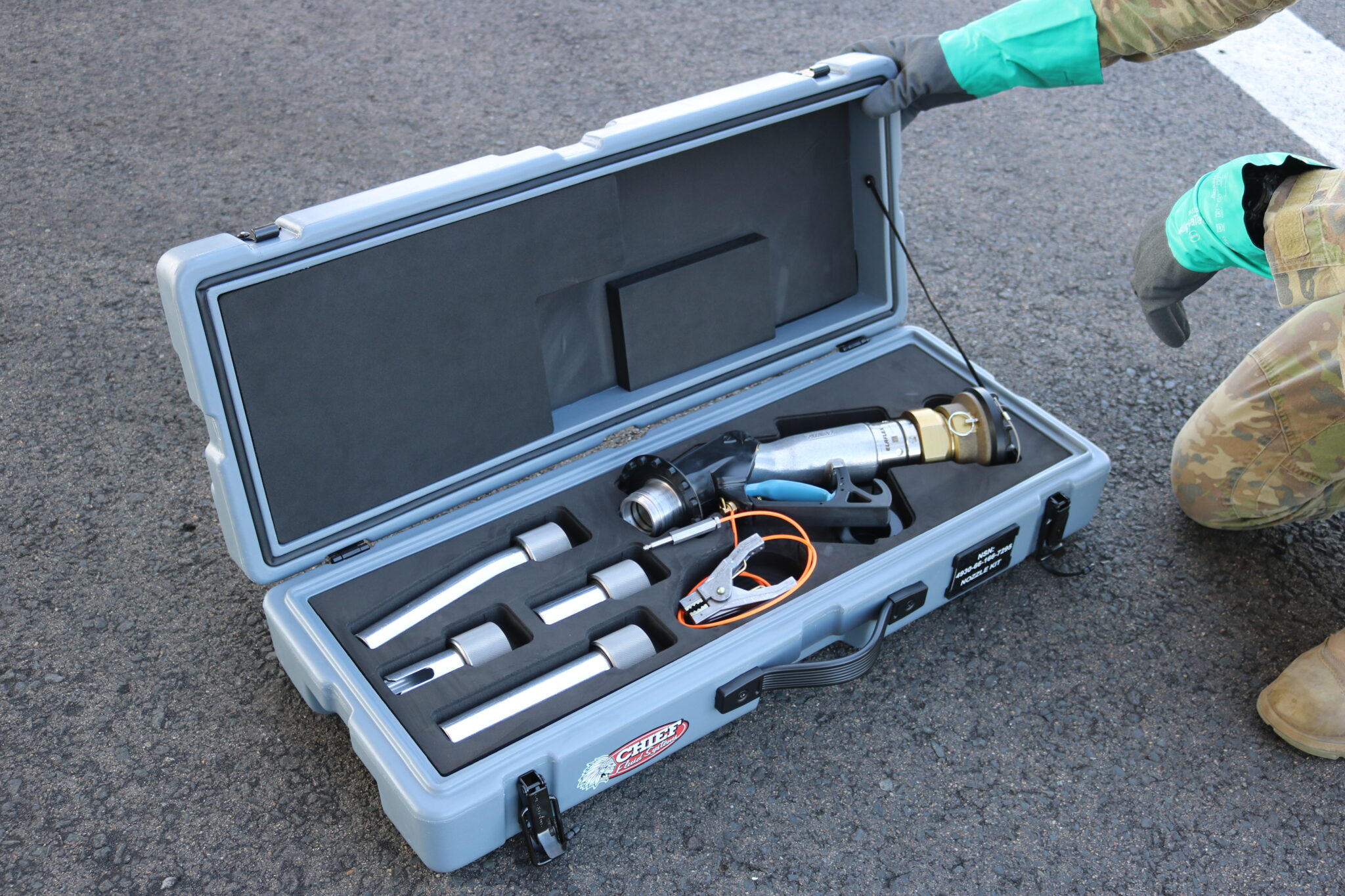 MRN-4-1 Gravity Refueling Nozzle Kit - Chief Fluid Systems